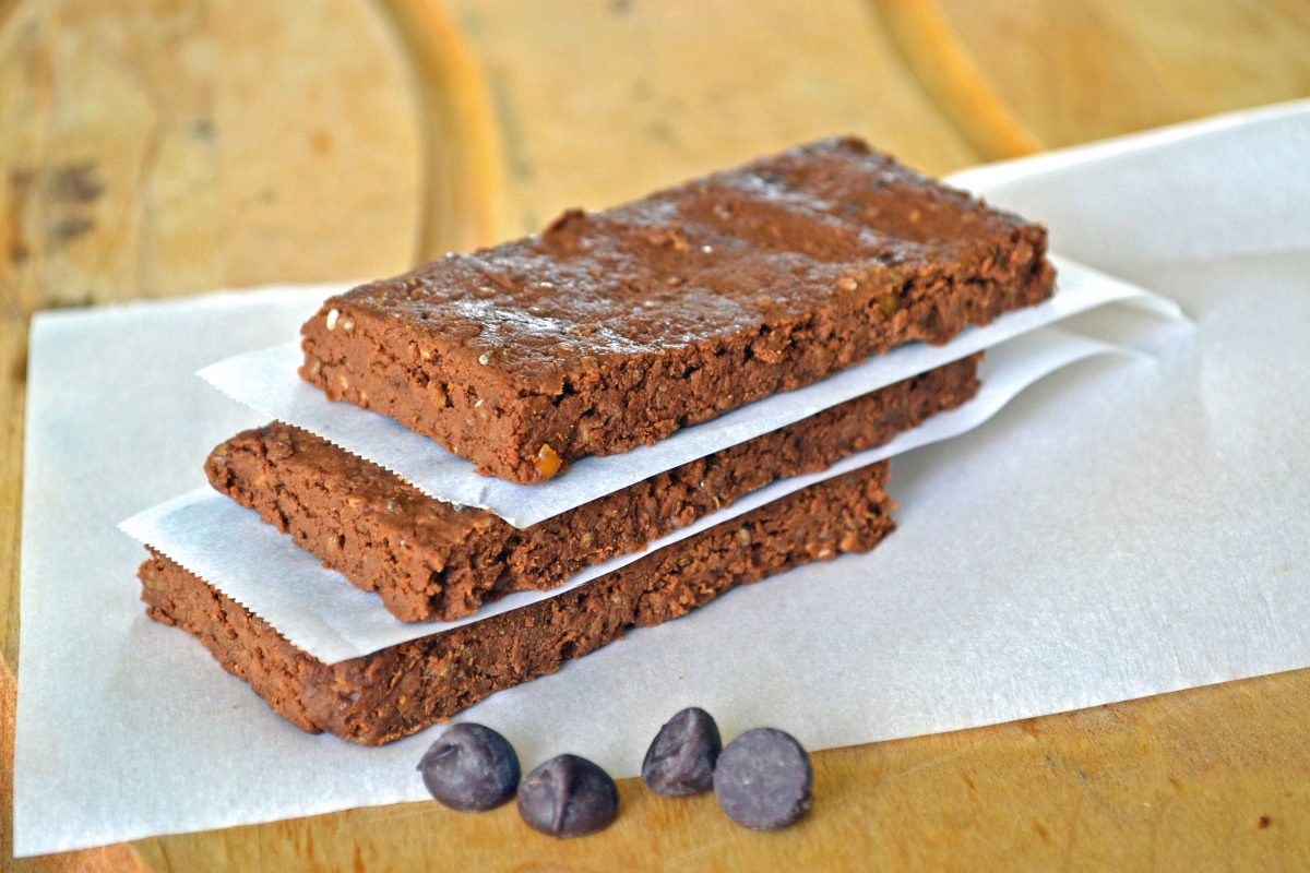 Chocolate Peanut Butter Homemade Protein Bars